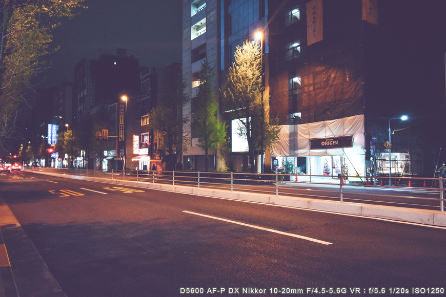 AF-P DX 10-20MM F/4.5-5.6G VR + AF-S DX 35MM F/1.8G：輕鏡頭宿旅東京 ;Nikon AF-P ...